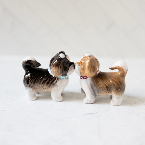 Pacific Giftware | Accents | Kissing Magnetic Shih Tzu Dogs Salt Pepper ...